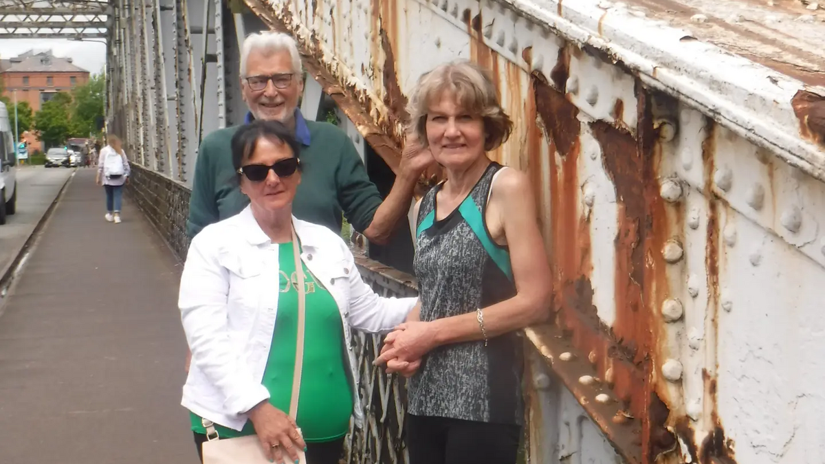 Stockton Heath Swing Bridge Survey - Warrington Liberal Democrats